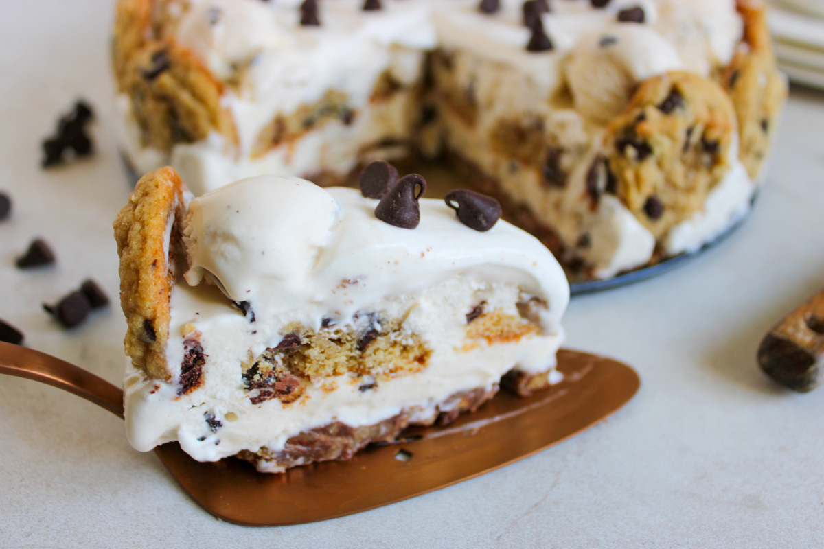 The Chocolate Chip Cookie Dough Ice Cream Cake You'll Want to Make ...