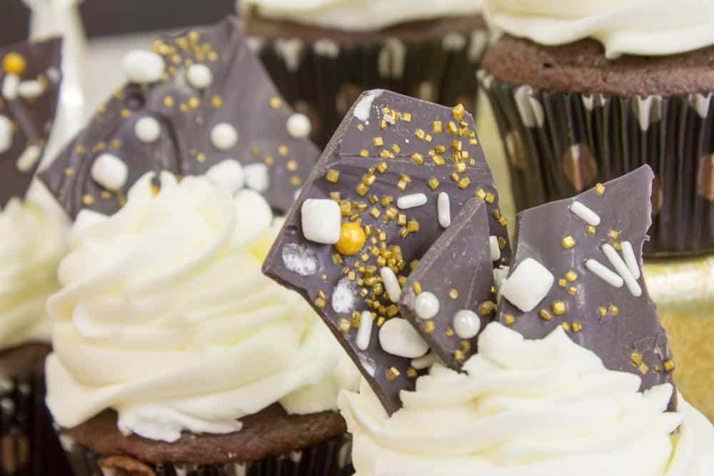 Party Like It's Midnight With These New Year's Eve Party Foods! - bake ...