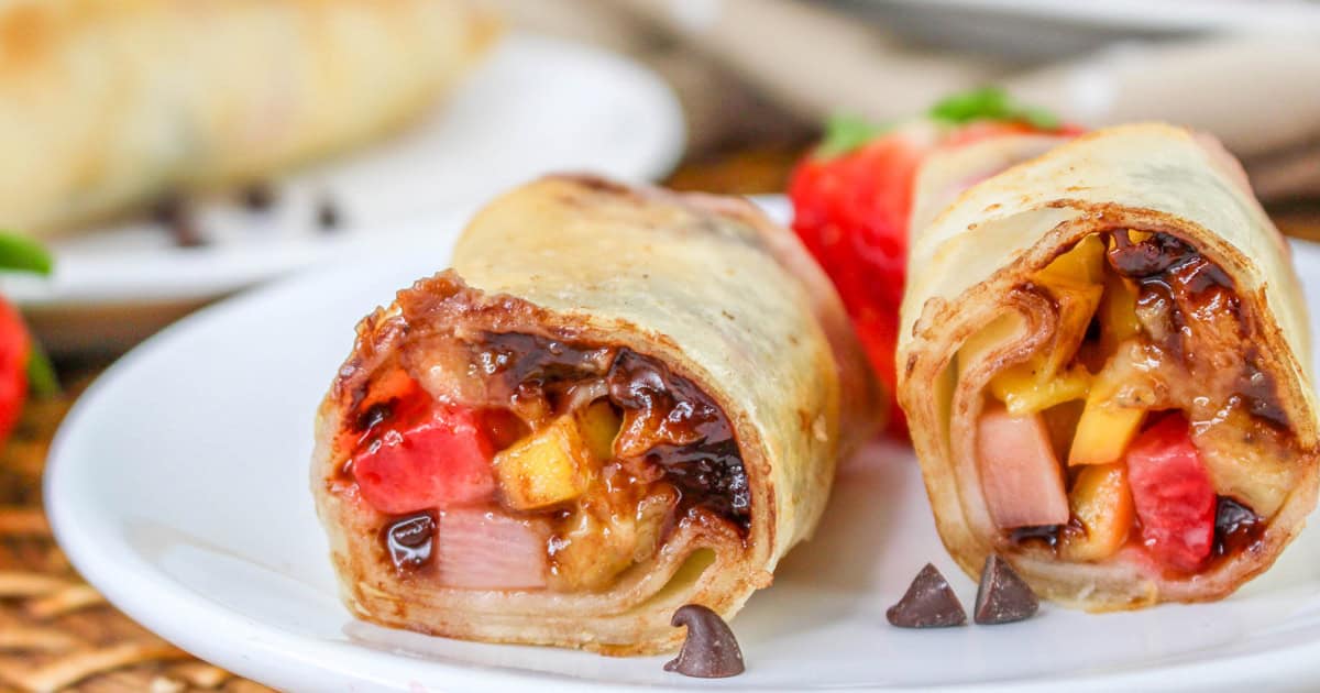 Roll into Paradise with These Tropical Dessert Spring Rolls - bake your ...