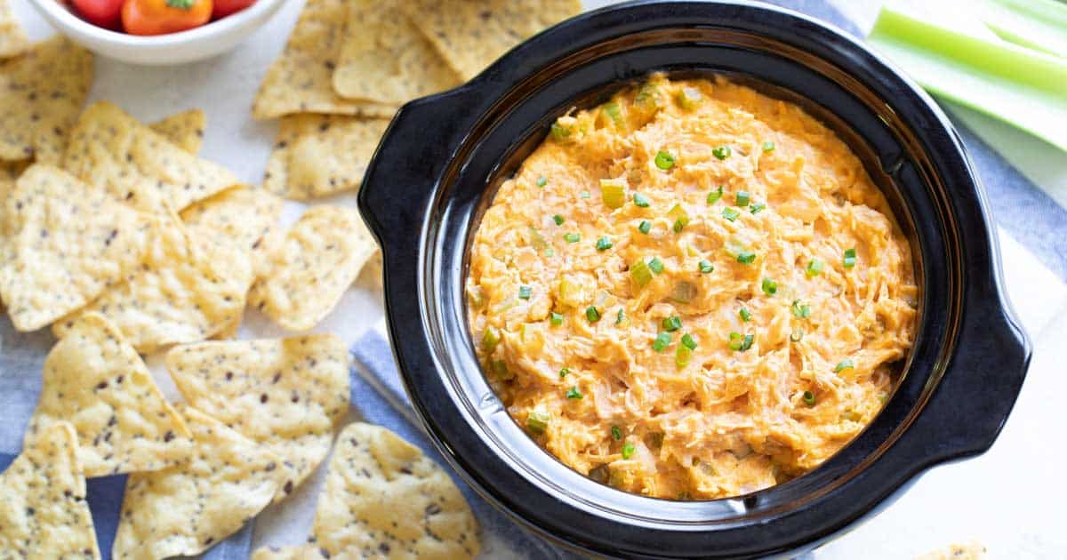 28 Sizzling Hot Dip Recipes Everyone Will Obsess Over - bake your day ...