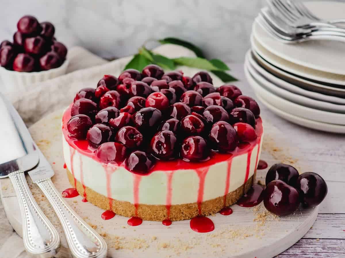 The Cherry On Top: 37 Delightfully Delicious Cherry Desserts - bake ...