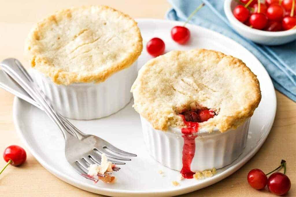 The Cherry On Top: 37 Delightfully Delicious Cherry Desserts - bake ...