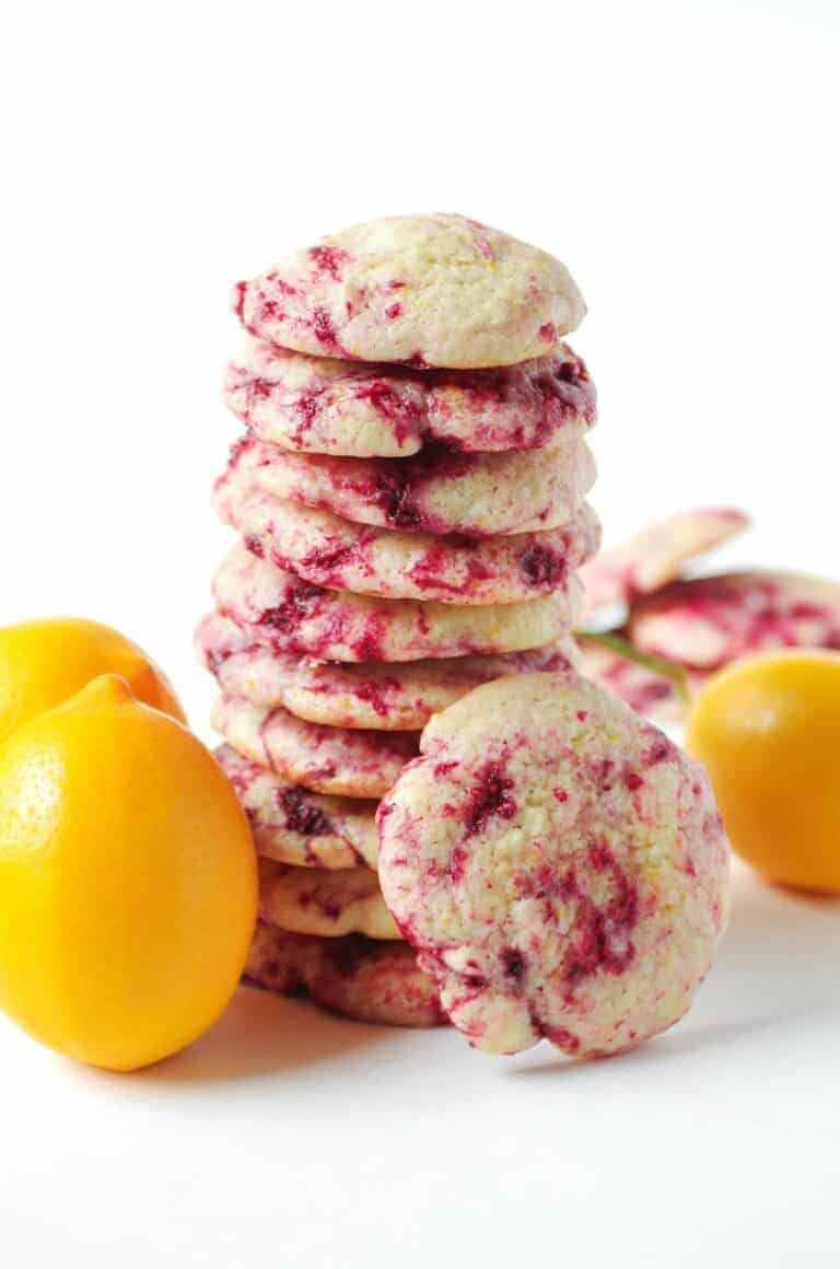 Pretty in Pink: 39 Recipes for the Ultimate Pink Party - bake your day ...