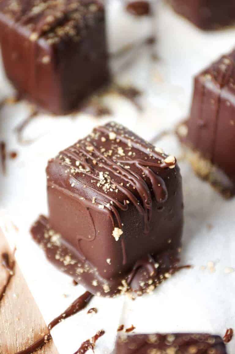 Mini Dessert Heaven: 52 Recipes for Delicious Tiny Treats - bake your ...