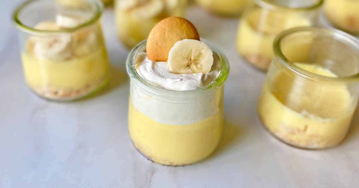 Mini Dessert Heaven: 52 Recipes for Delicious Tiny Treats - bake your ...