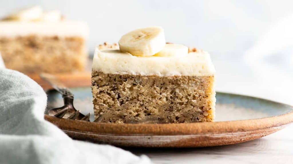 Fruitylicious: 43 Fruit Flavored Cakes That Are Ripe for the Baking ...