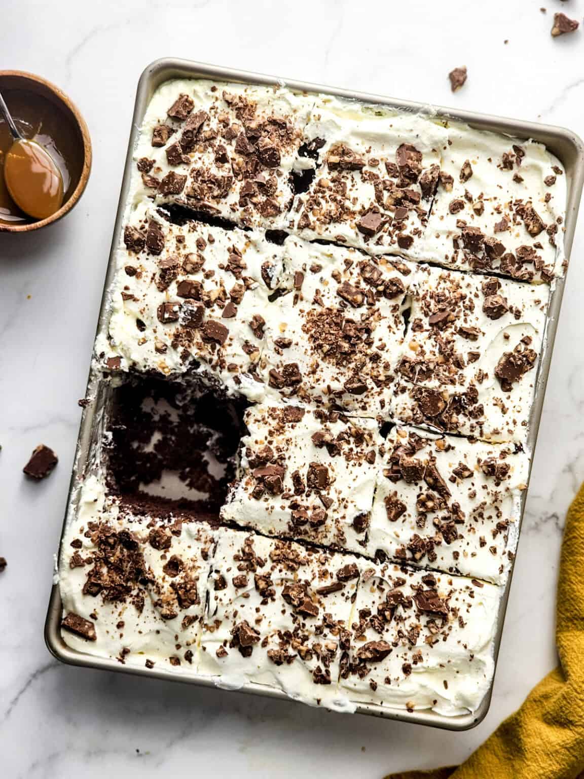 Get Your Chocolate Fix With This Chocolate Toffee Poke Cake - bake your ...