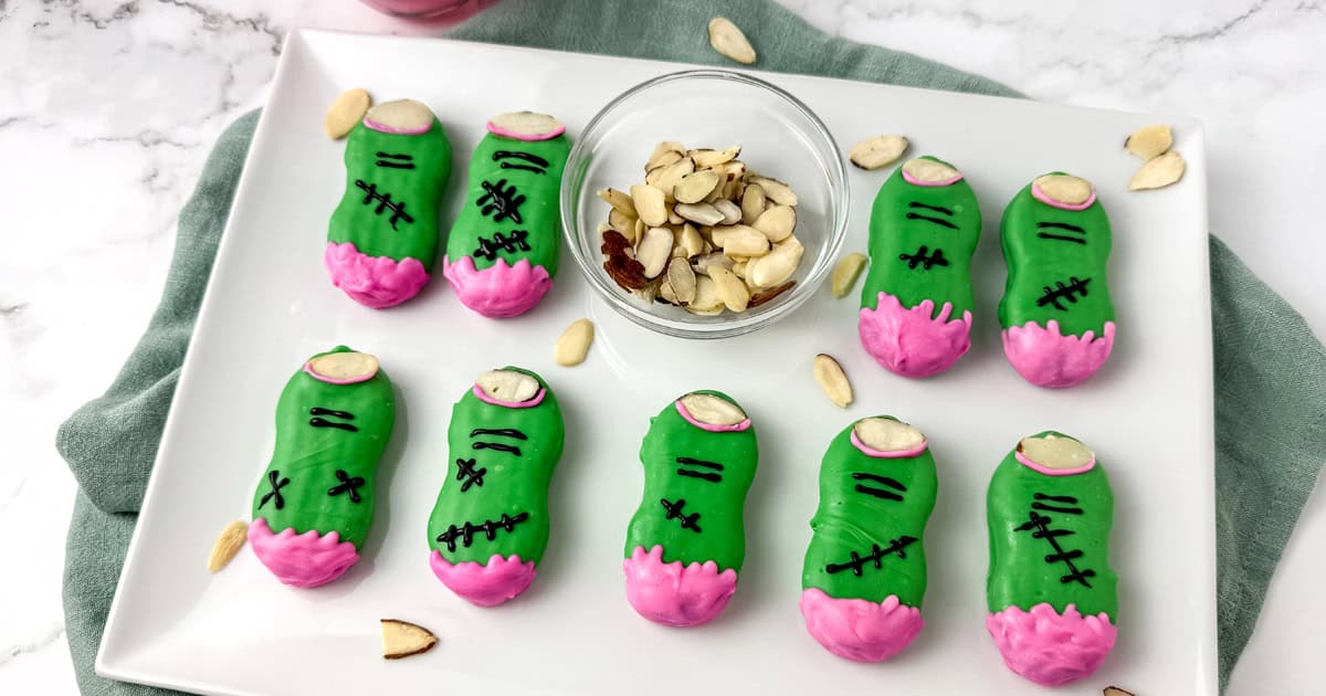 Raise the Dead with These Halloween Nutter Butter Zombie Fingers - bake ...