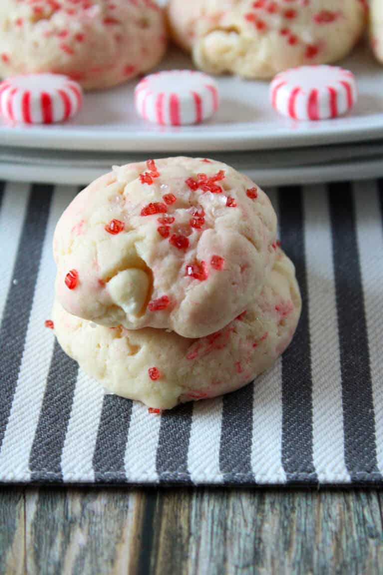 28 Peppermint Desserts and Treats Full of Holiday Cheer - bake your day ...