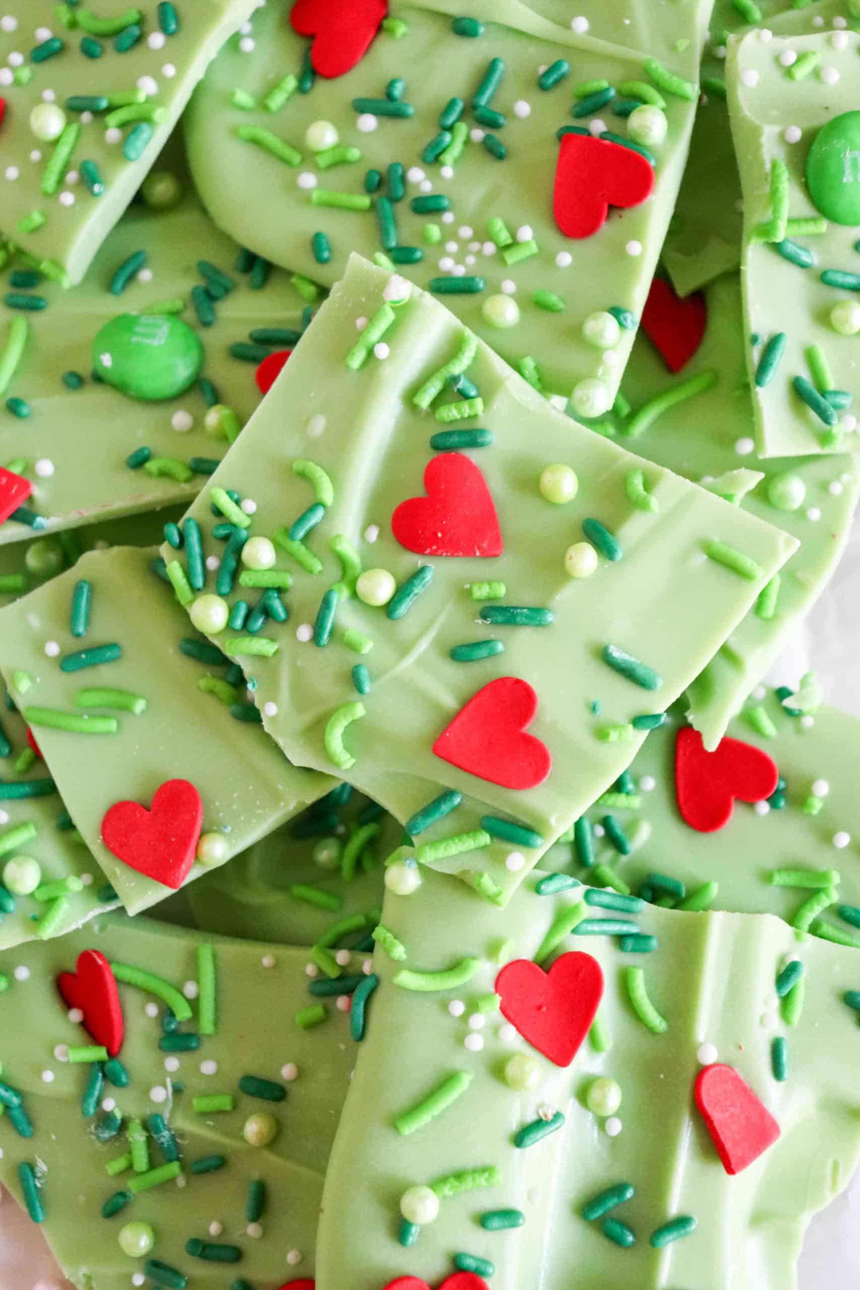 Be Whoville’s Favorite Baker with These 35 Grinch-Themed Holiday Treats ...